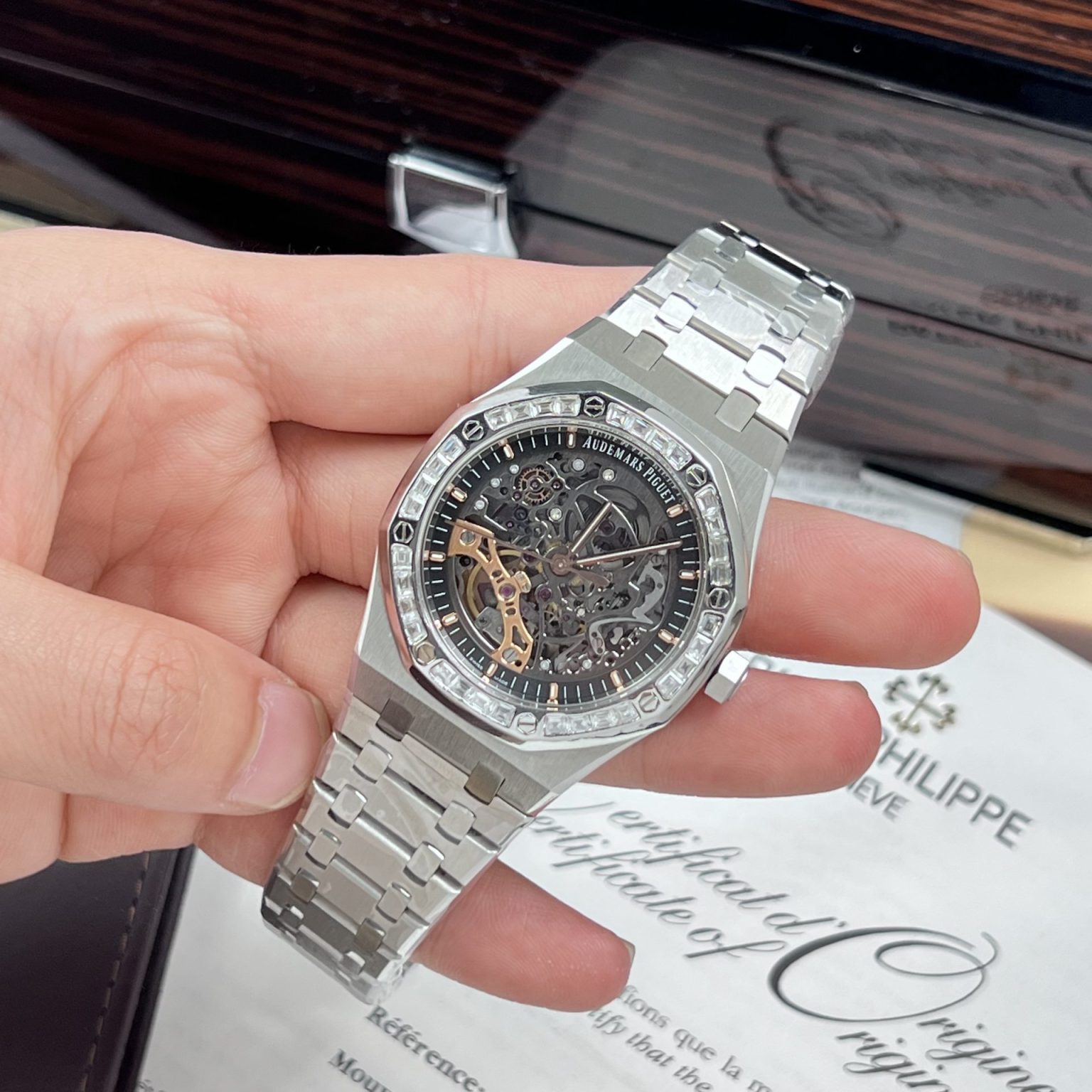 Review of Audemars Piguet Royal Oak 15412BC Replica - DWatch Global